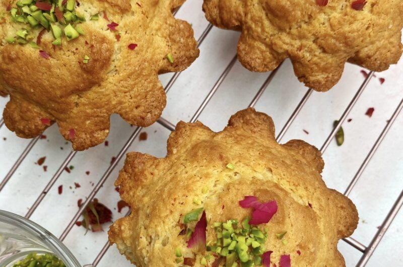 Cake Yazdi (Persian Cardamom & Saffron Muffins) - Mama Lola Cooks