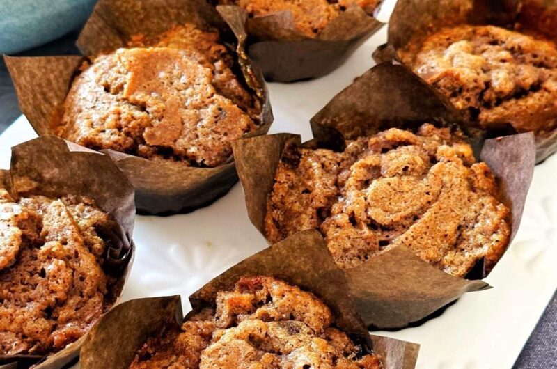 Cappuccino and White Chocolate Muffins - Mama Lola Cooks